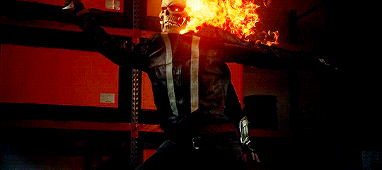 Daisy Johnson fighting and then Teaming up with the Ghost Rider ...